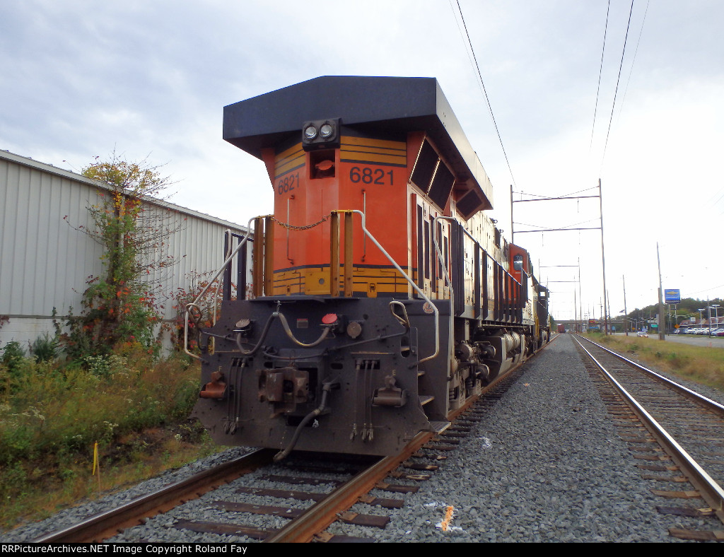 BNSF 6821